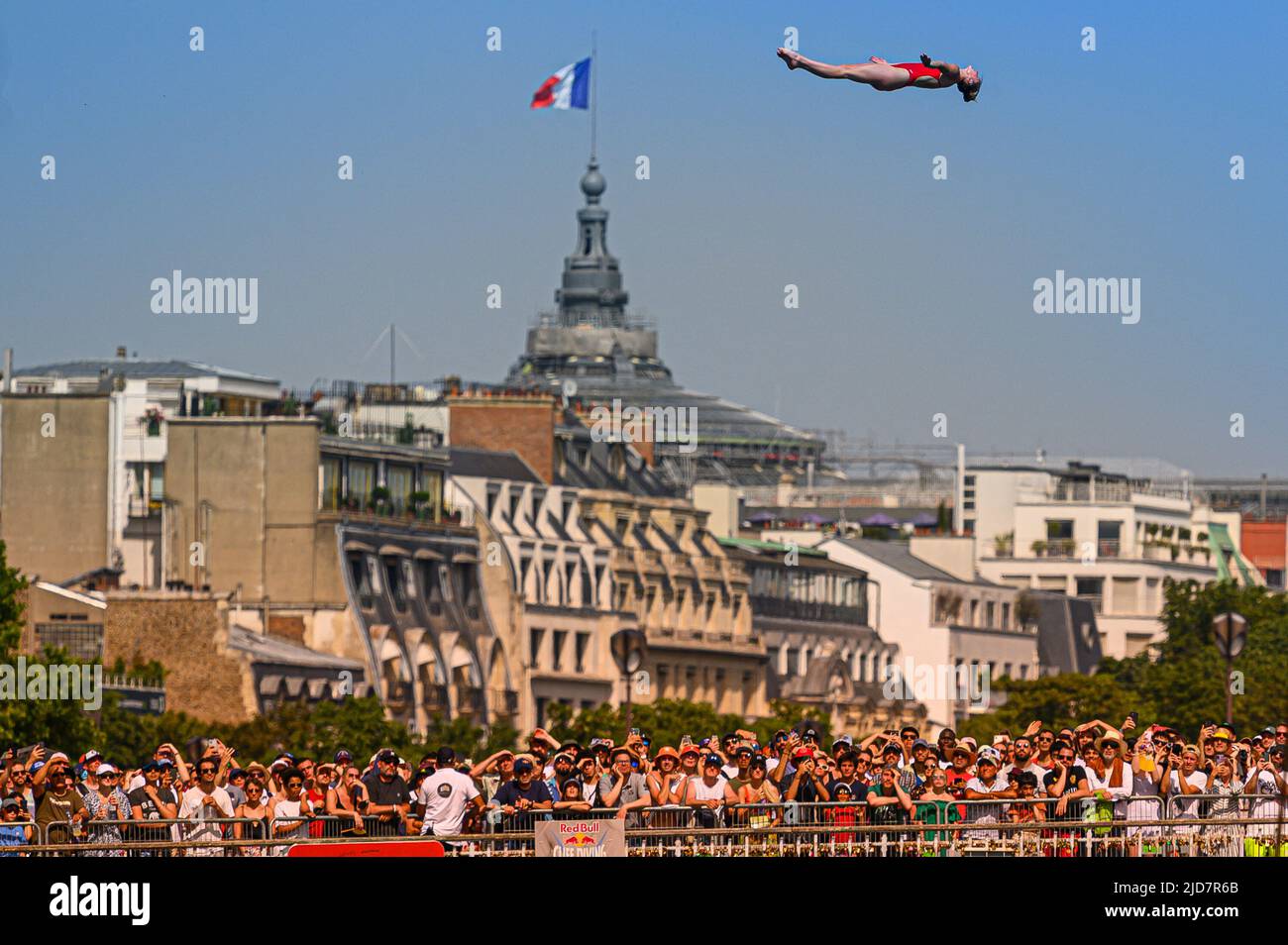 Ellie Townsend Smart during training for Red Bull Cliff Diving divers ...