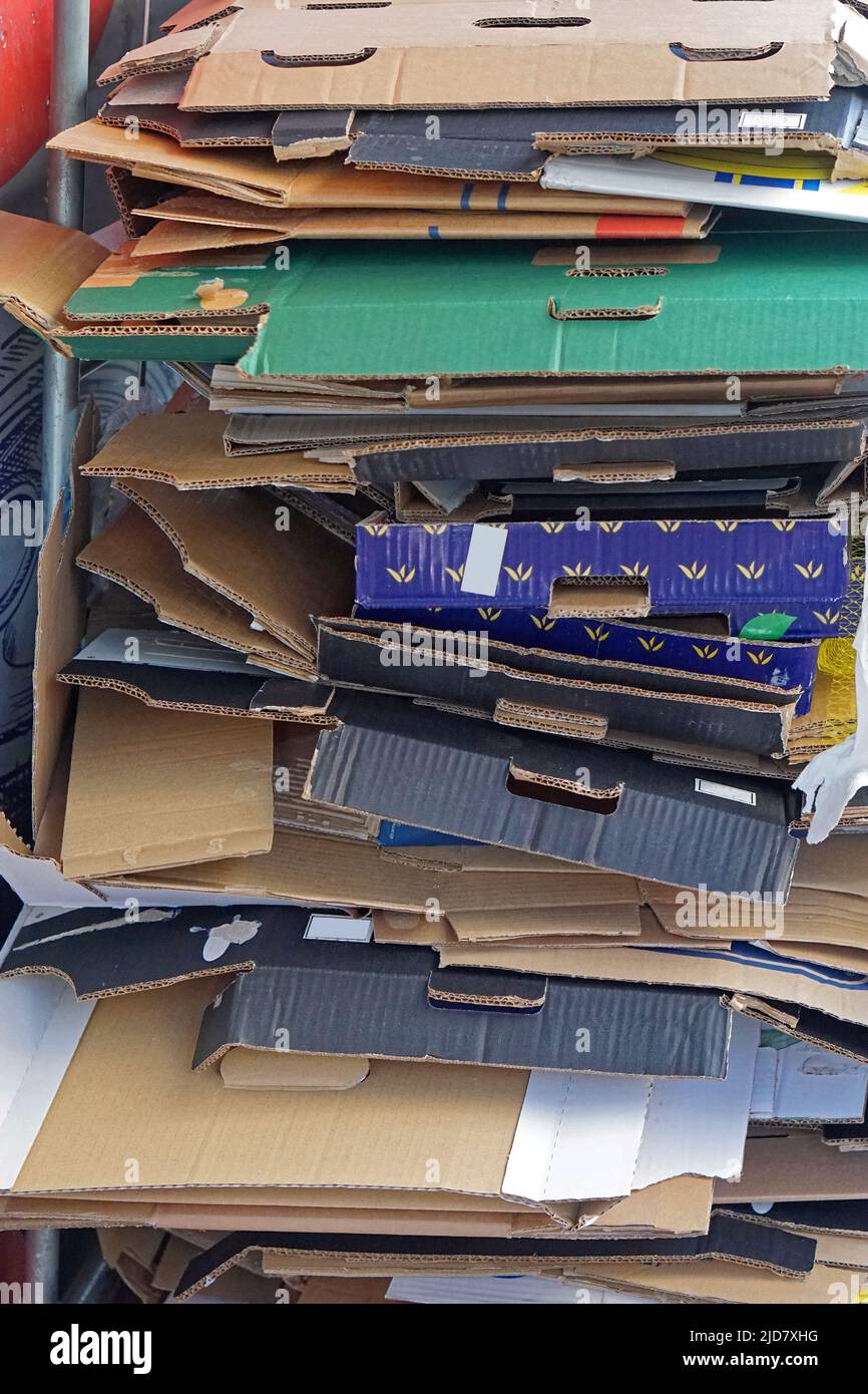 Cardboard carton papers for recycling material stack Stock Photo - Alamy