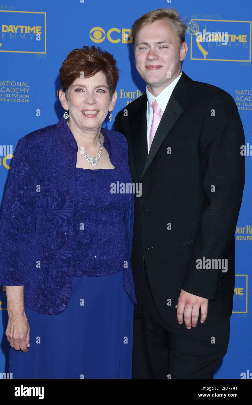 LOS ANGELES - MAY 18: Mary O'Leary, son Alex at the 49th Daytime Emmys ...