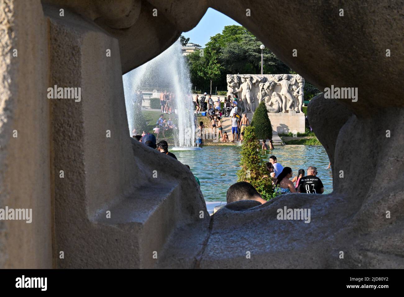 Atmosphere during the heat wave, at Trocadero in Paris, France, on June ...