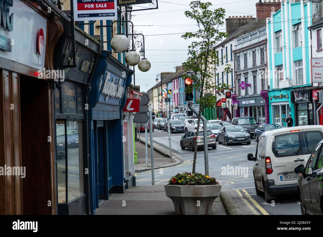 Tipperary Town is nestled in the superb and scenic surroundings of the ...