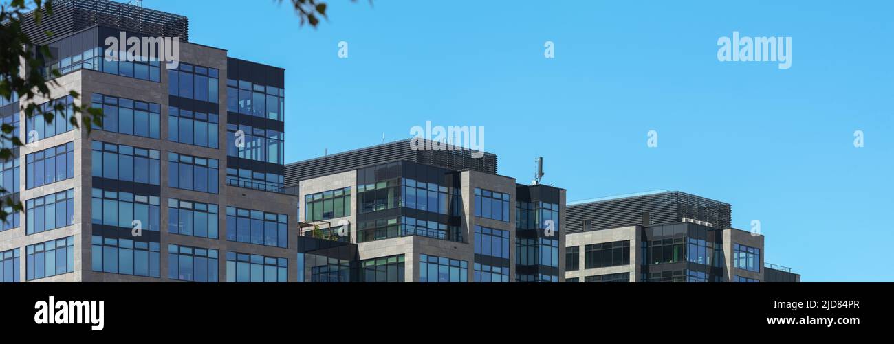 Tall business center hi-res stock photography and images - Alamy
