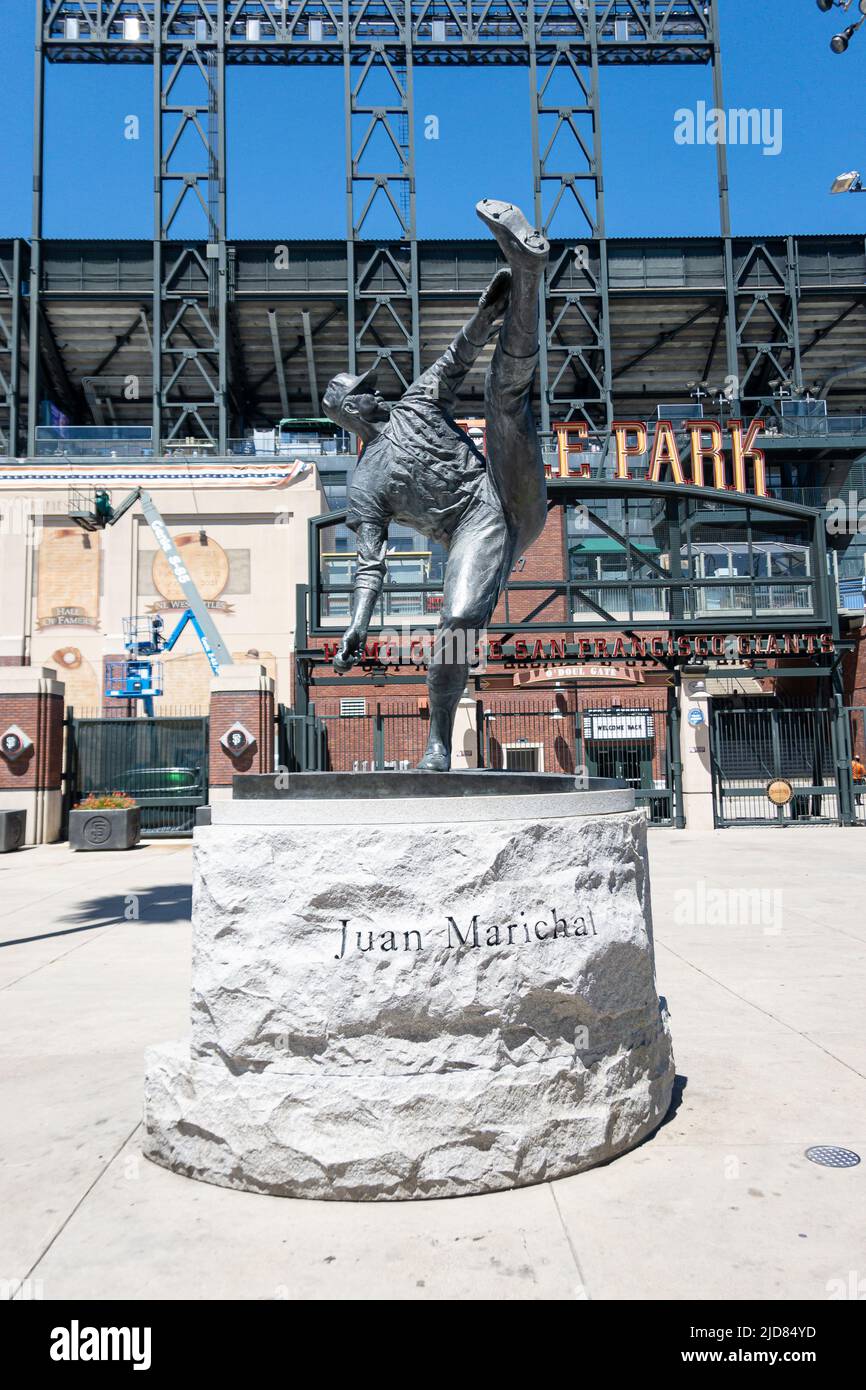 Juan Marichal statue during an MLB game between Kansas City Royals and ...