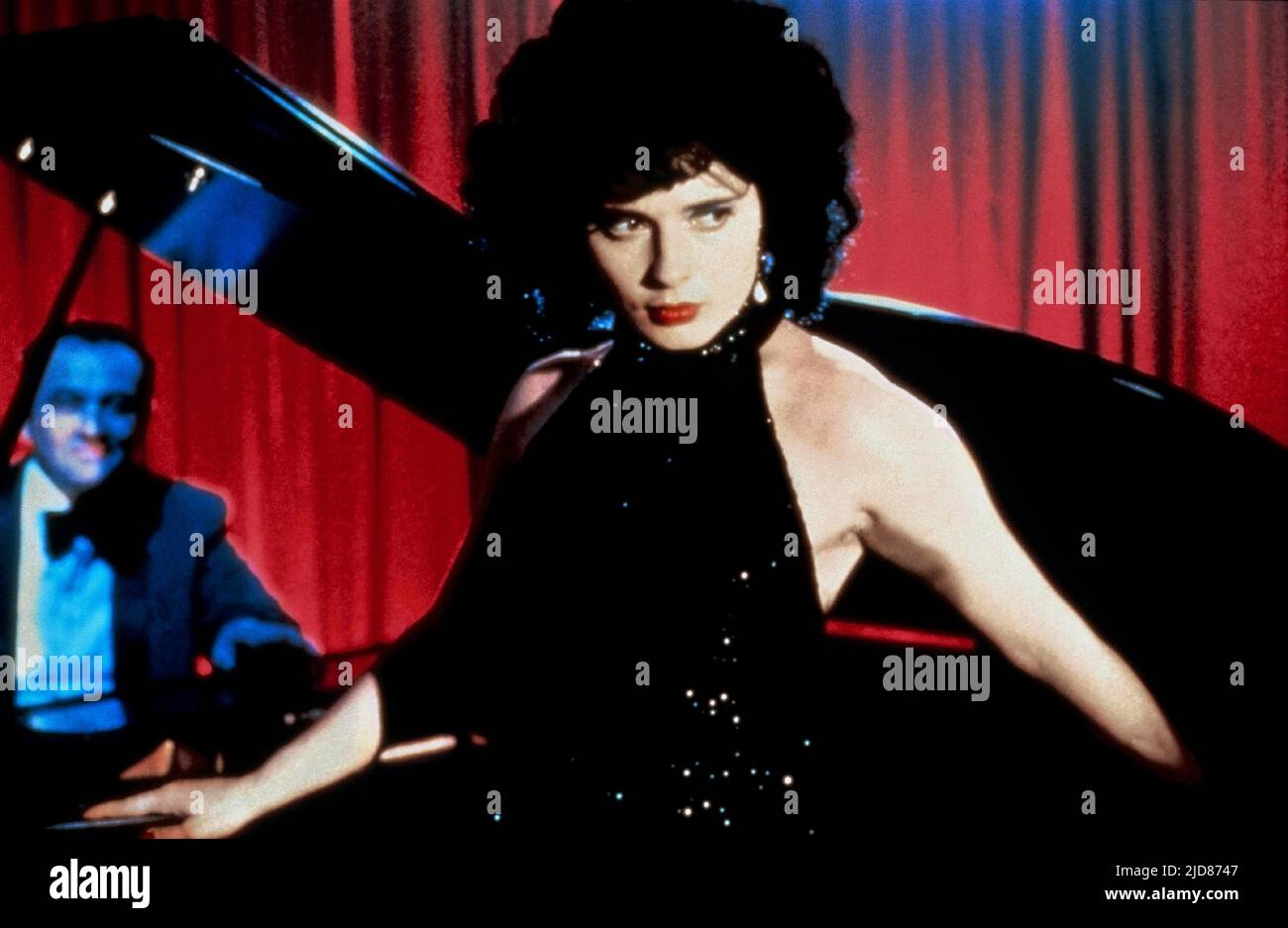 Blue velvet film still hi-res stock photography and images - Alamy