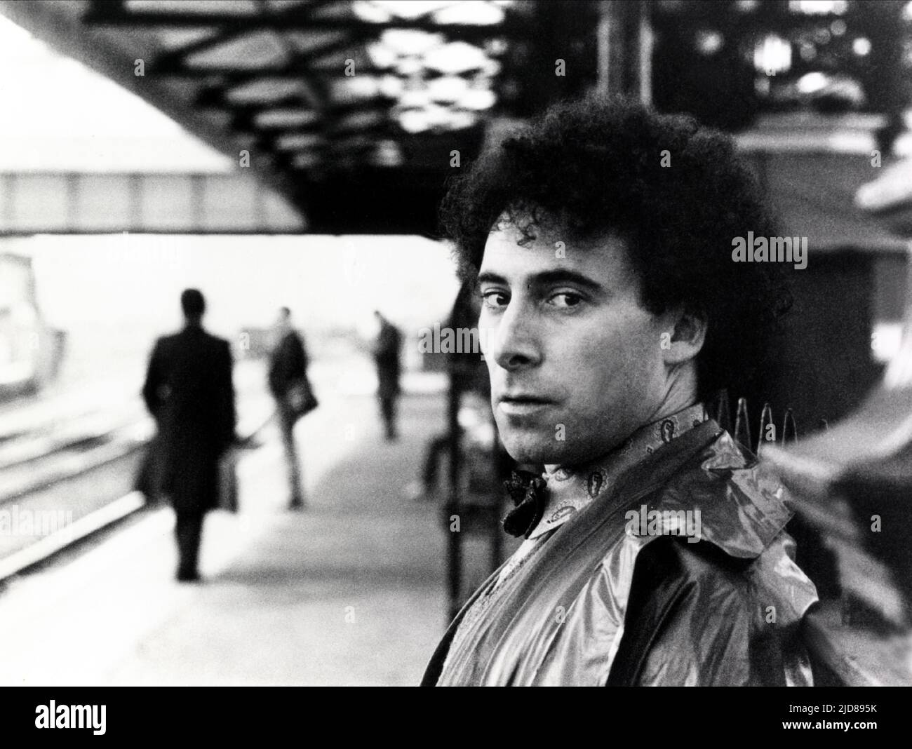 Oliver shadey hi-res stock photography and images - Alamy