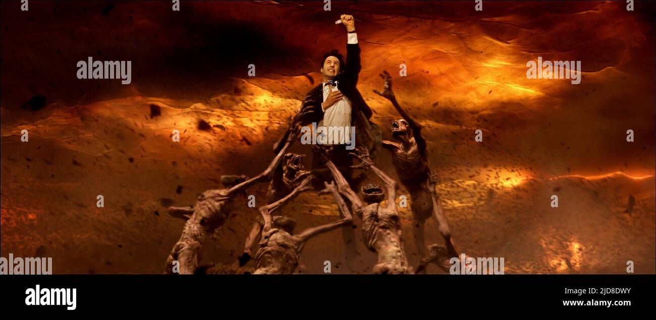KEANU REEVES, CONSTANTINE, 2005 Stock Photo - Alamy