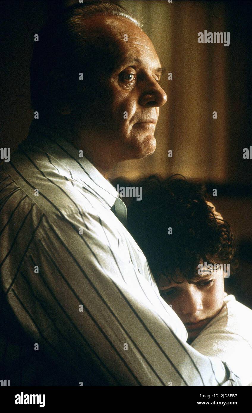HOPKINS,YELCHIN, HEARTS IN ATLANTIS, 2001 Stock Photo - Alamy