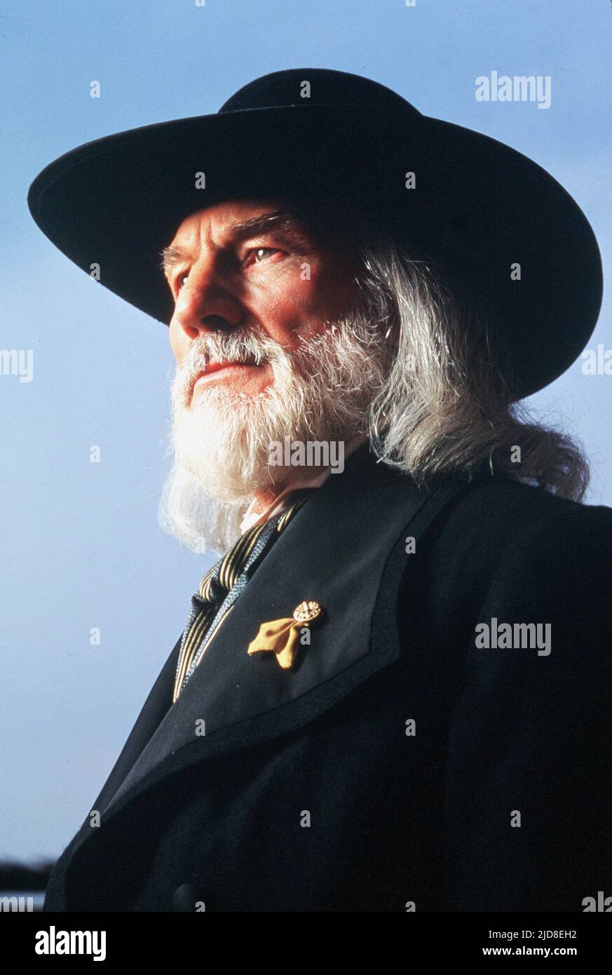 Patrick stewart king lear hi-res stock photography and images - Alamy