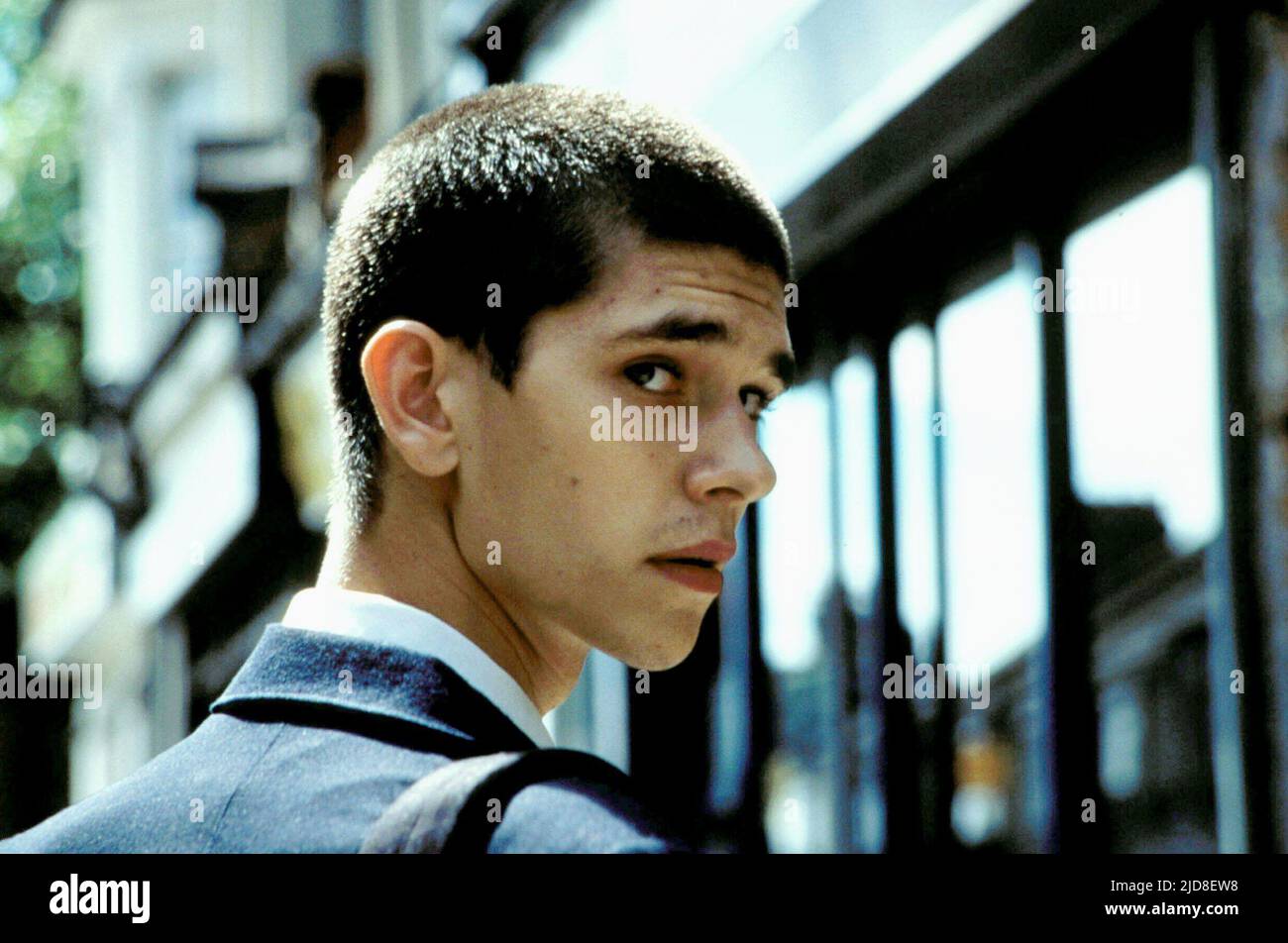 Ben whishaw brother tom 2001 hi-res stock photography and images - Alamy