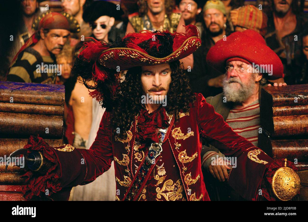 Peter pan 2003 movie hi-res stock photography and images - Alamy