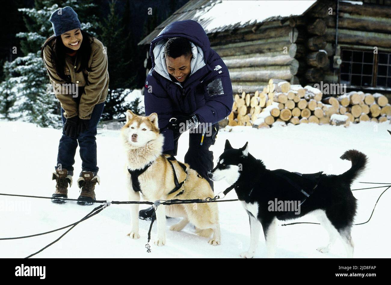 Snow dogs movie still hi-res stock photography and images - Alamy