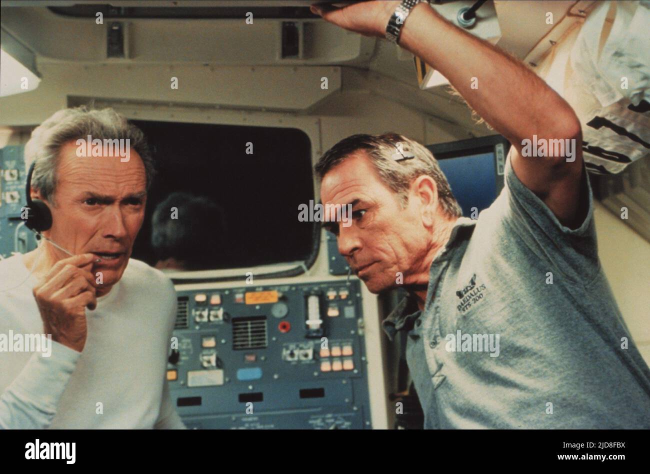 EASTWOOD,JONES, SPACE COWBOYS, 2000 Stock Photo - Alamy
