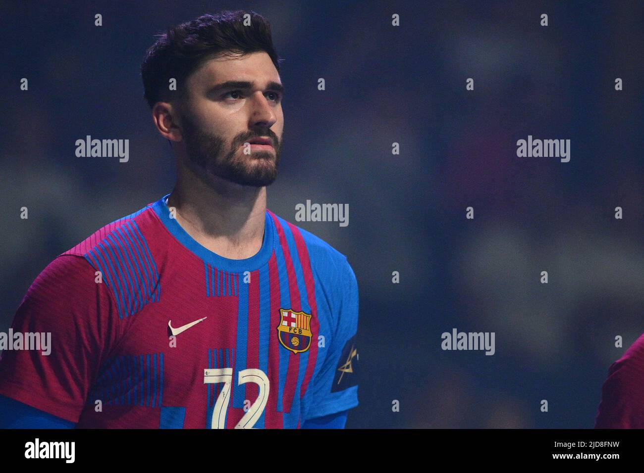 Fabregas barcelona trophy hi-res stock photography and images - Alamy