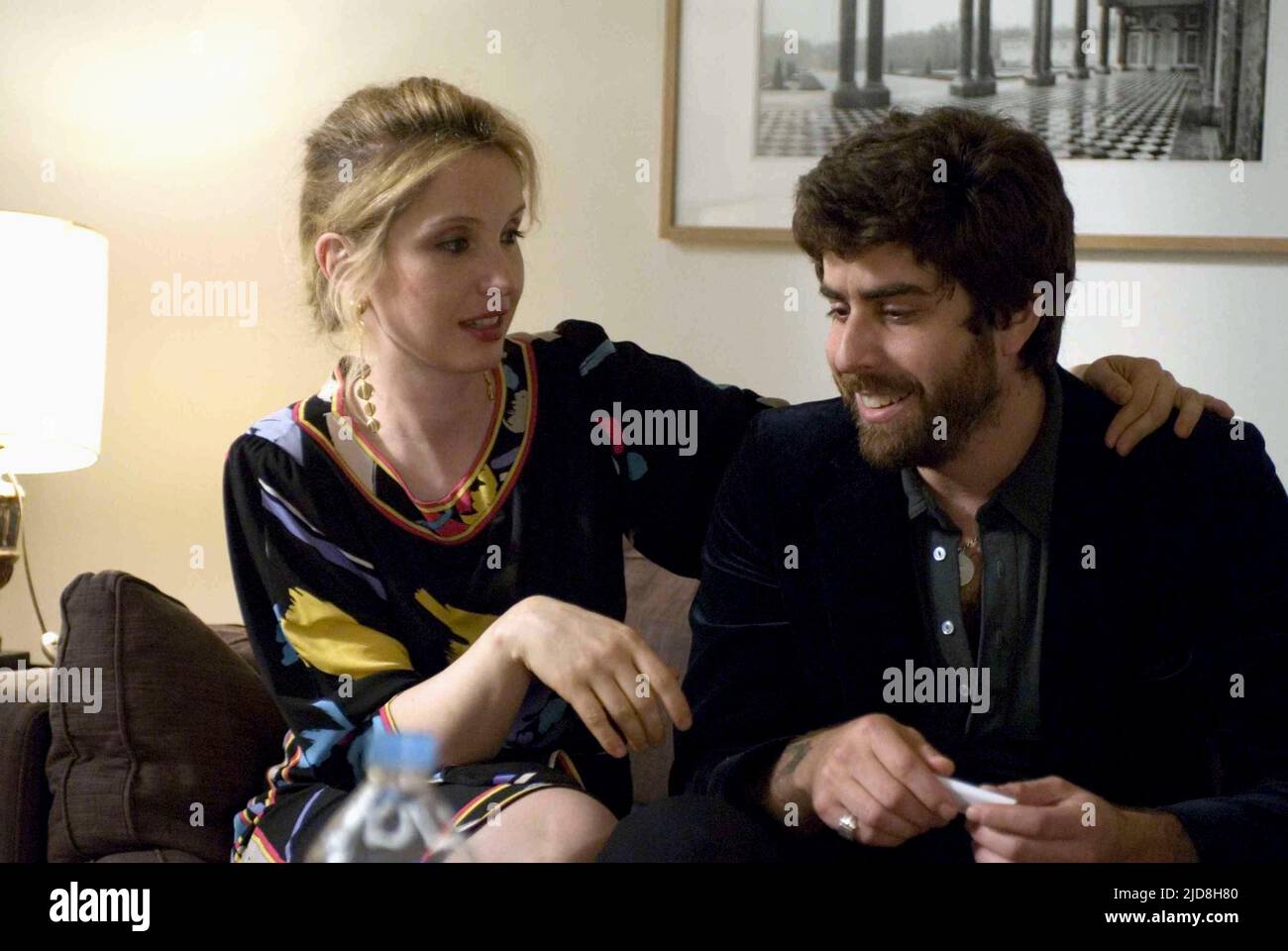 2 dias en paris hi-res stock photography and images - Alamy