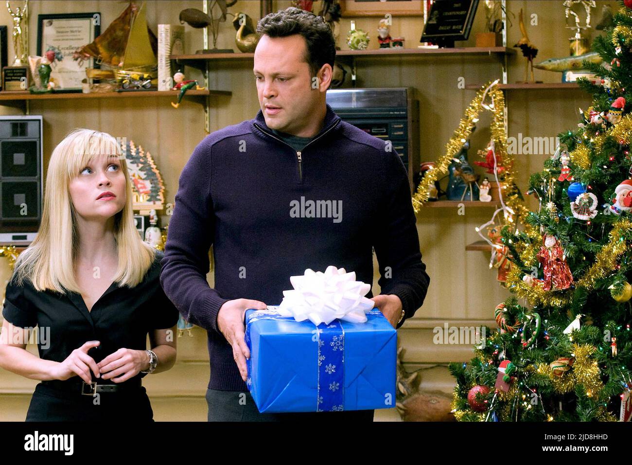 Four Christmases Movie Poster