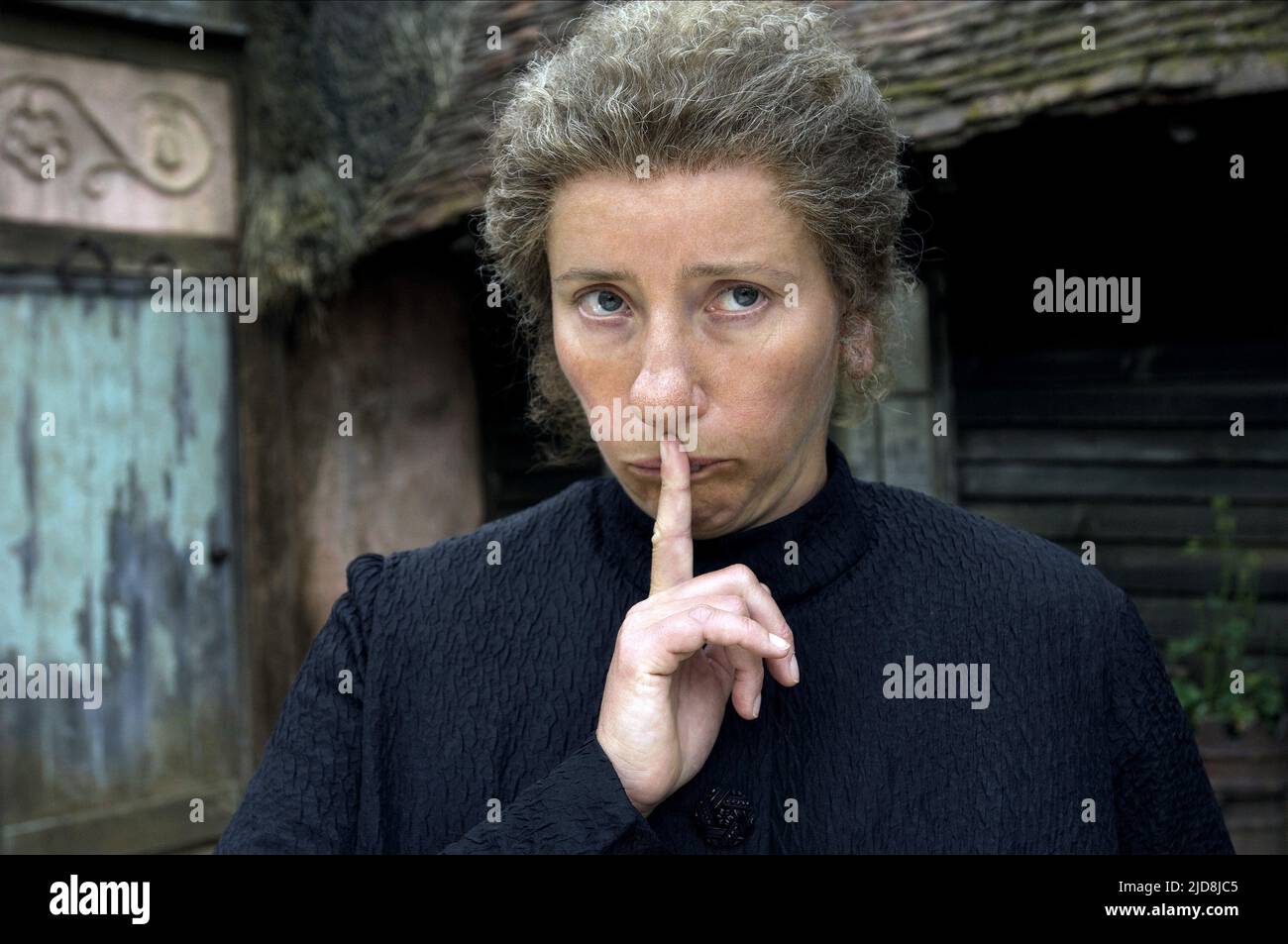 EMMA THOMPSON, NANNY MCPHEE AND THE BIG BANG, 2010 Stock Photo - Alamy