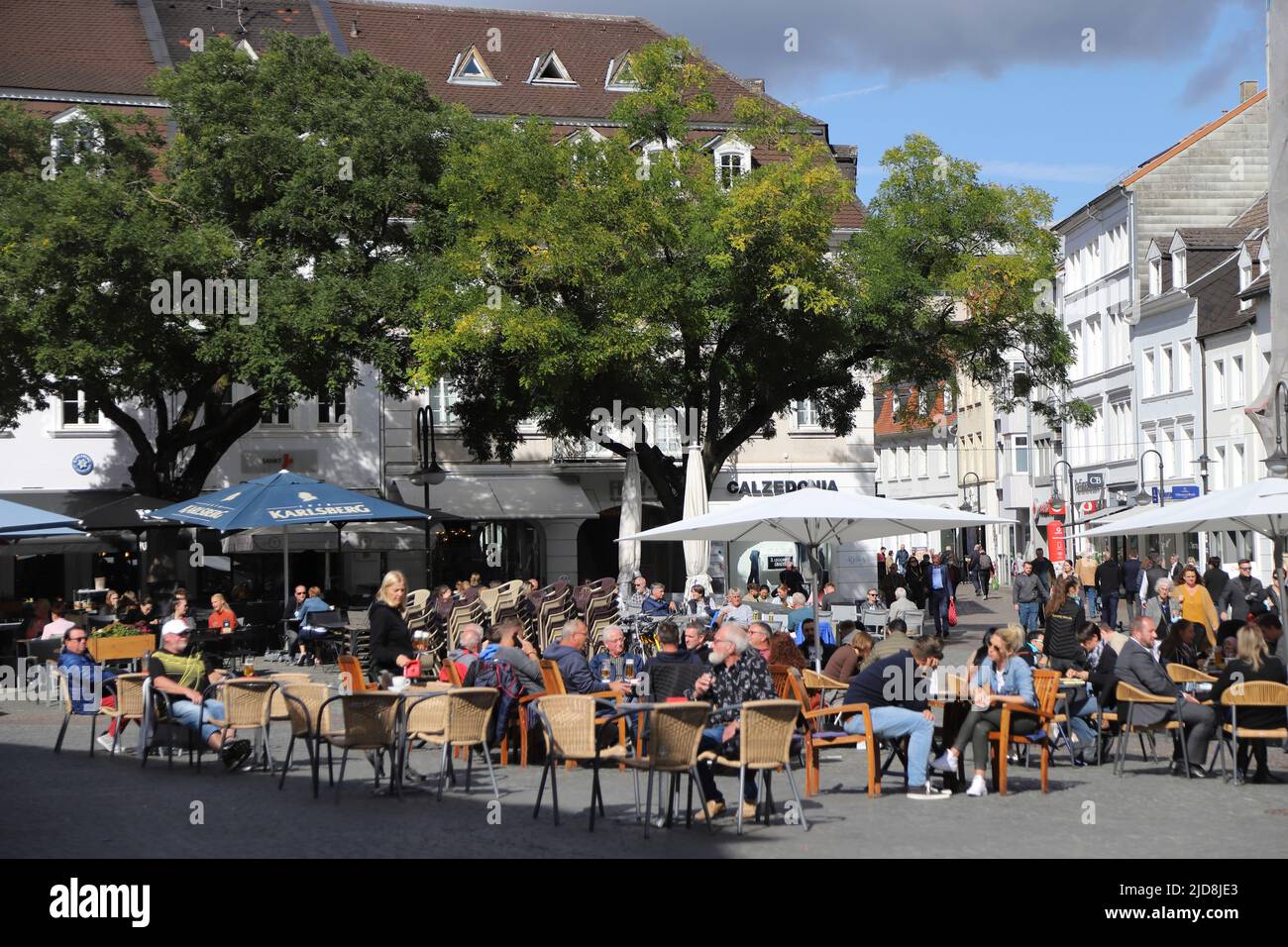 Saarbrücken St Johanner Markt Stock Photo - Alamy
