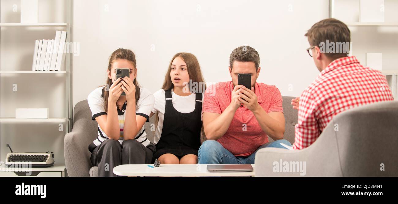 Couple with girl discussing problems in family with family psychologist ...