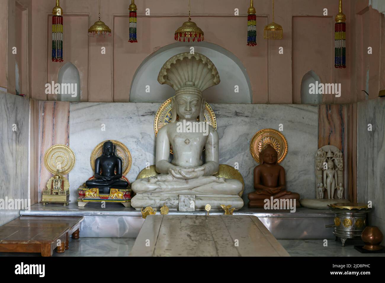 Digambara jain temple hi-res stock photography and images - Alamy