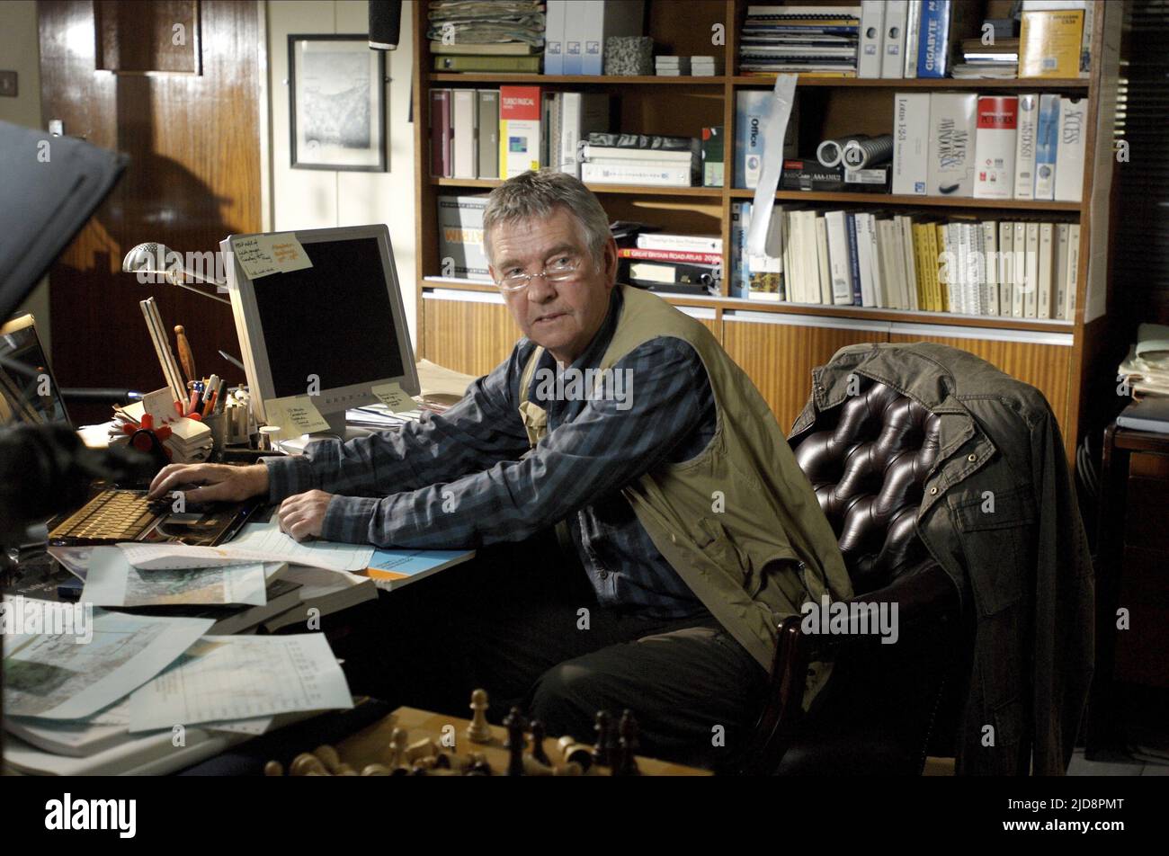 Tom mitchell computer hi-res stock photography and images - Alamy