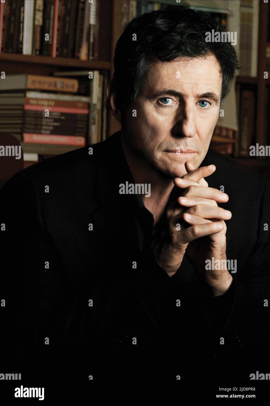 Gabriel byrne hi-res stock photography and images - Alamy