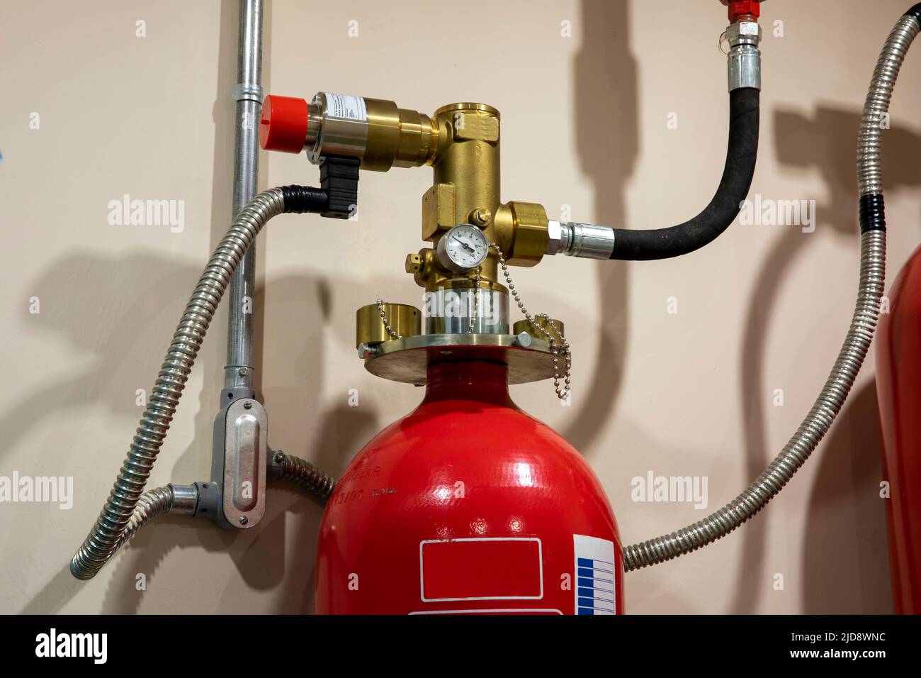 Compressed gas cylinder hi-res stock photography and images - Alamy