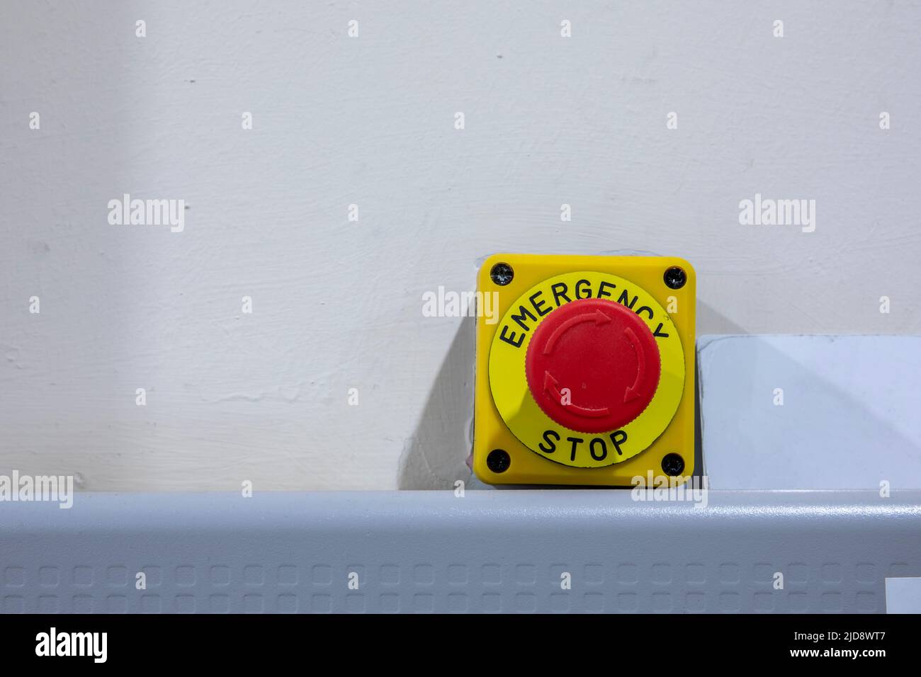 Emergency stop switch hi-res stock photography and images - Alamy
