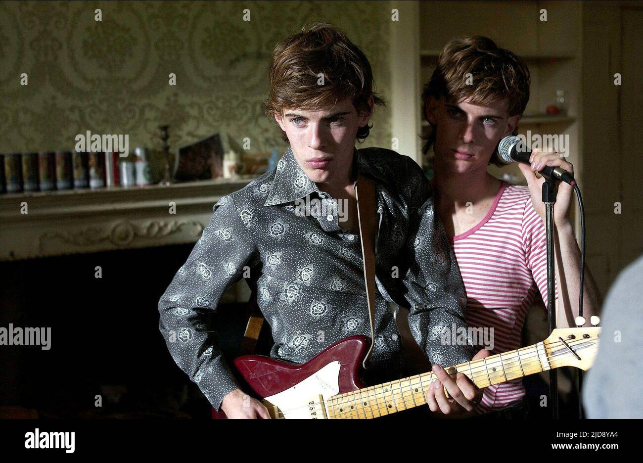 TREADAWAY,TREADAWAY, BROTHERS OF THE HEAD, 2005 Stock Photo - Alamy