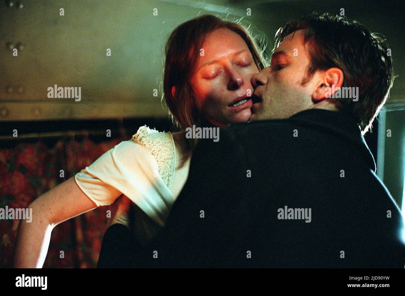 SWINTON,MCGREGOR, YOUNG ADAM, 2003 Stock Photo - Alamy