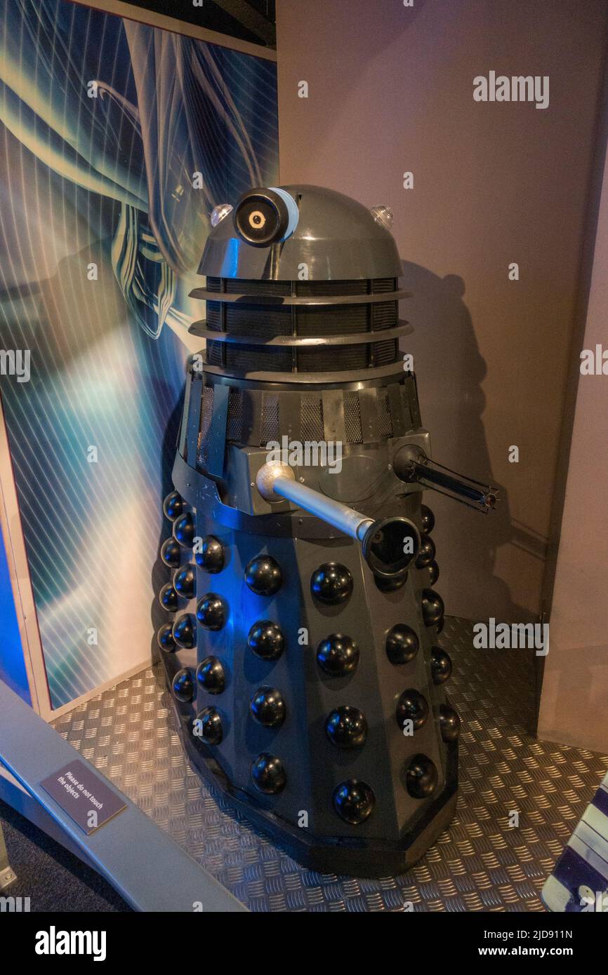 Full sized replica of a 1975 Dalek as seen on Dr Who (with Tom Baker ...