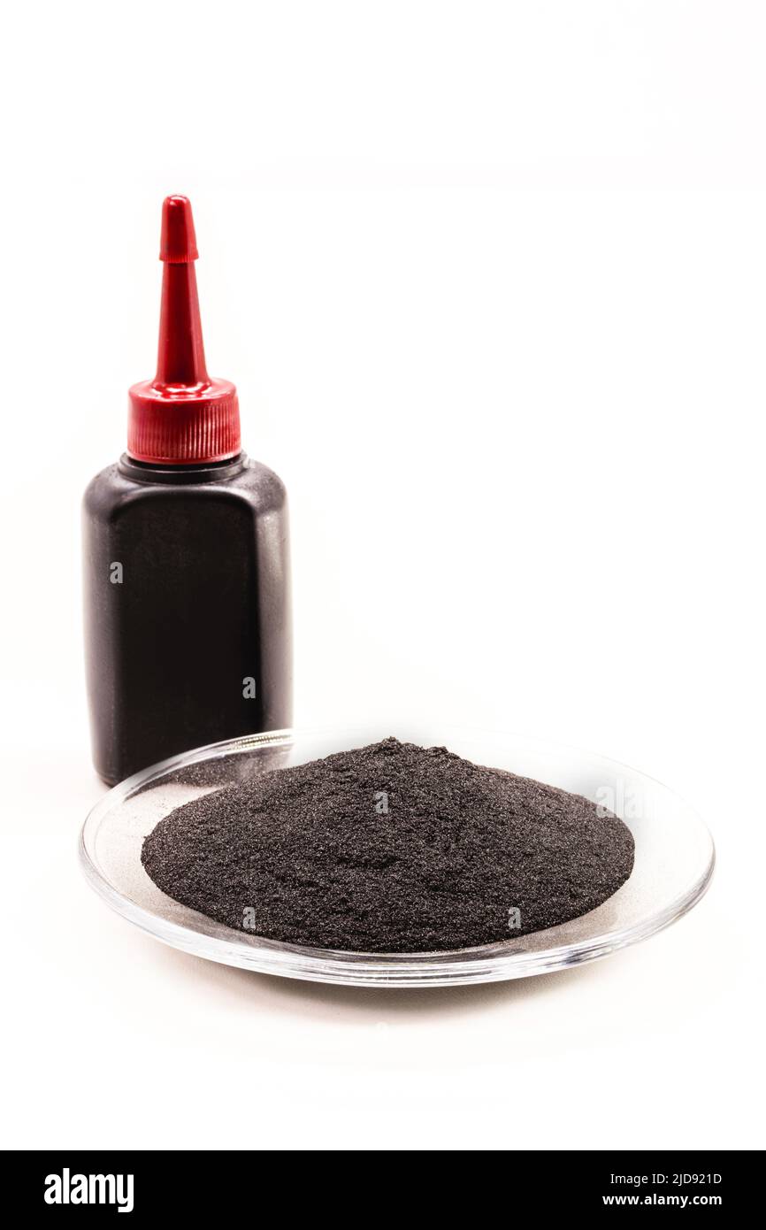 Powder graphite with applicator bottle, it serves to lubricate locks ...