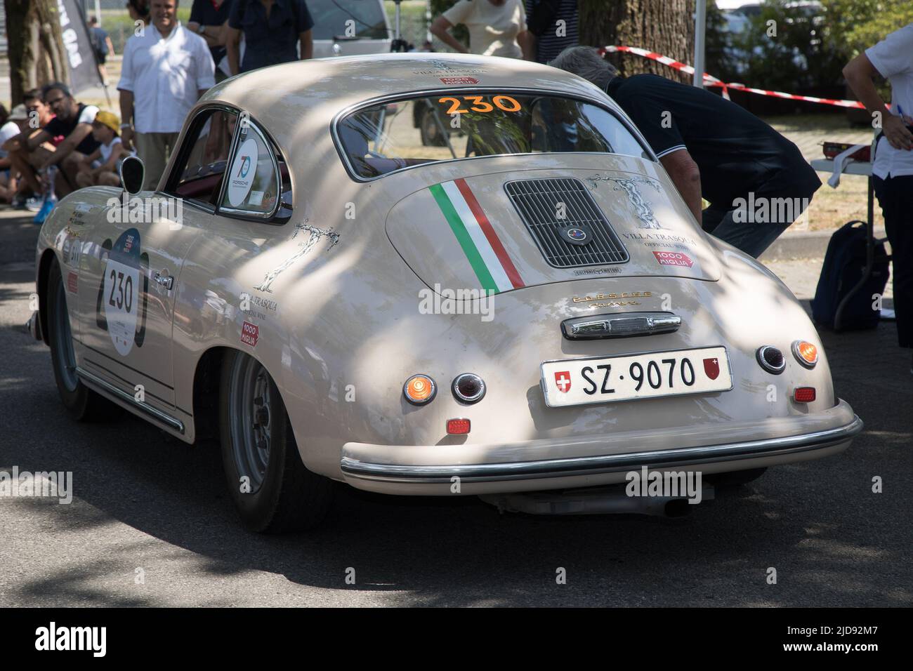 Porsche 356 carrera gs hi-res stock photography and images - Alamy