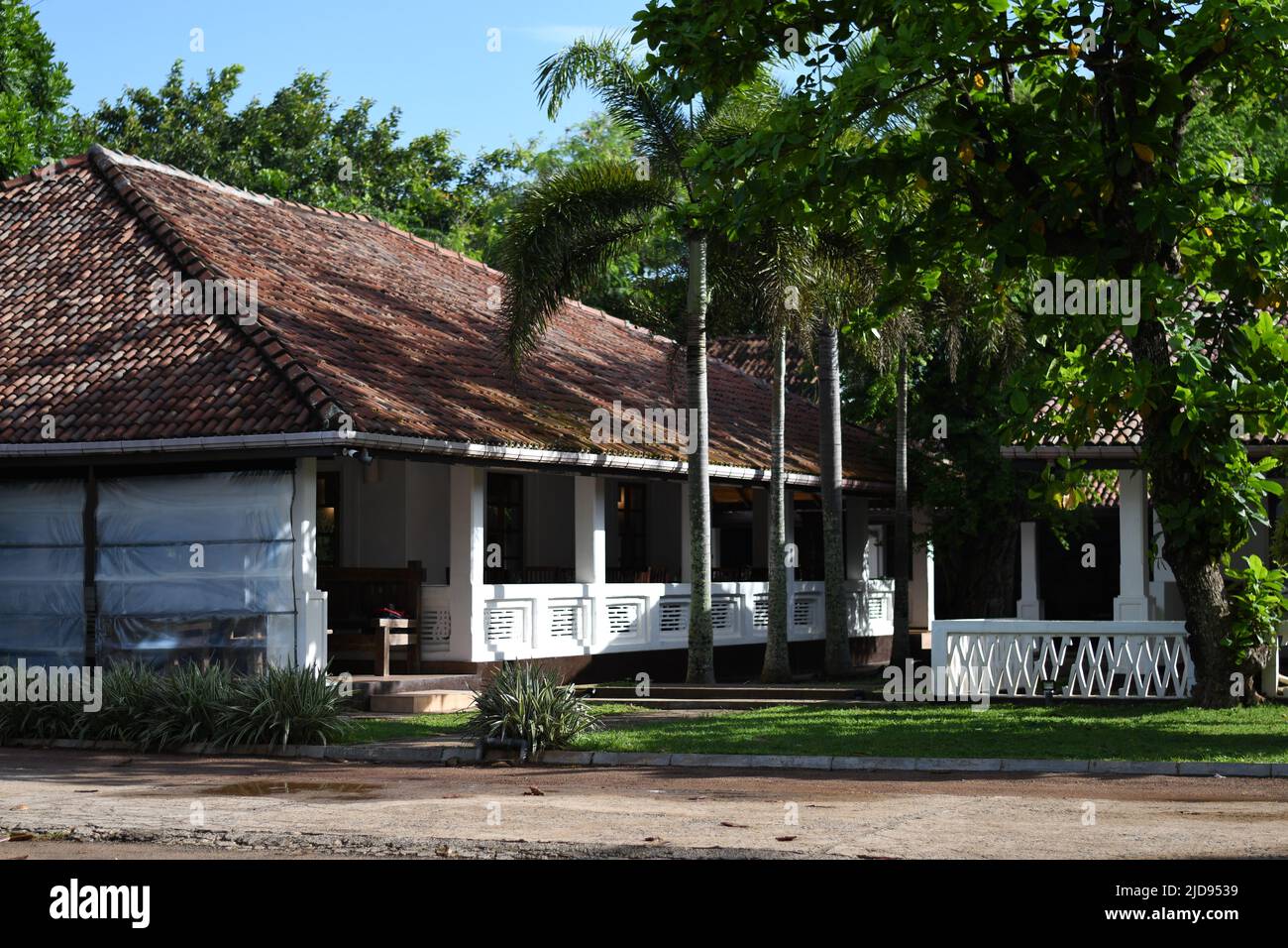 Landscape shot of an ancient dutch building Stock Photo - Alamy