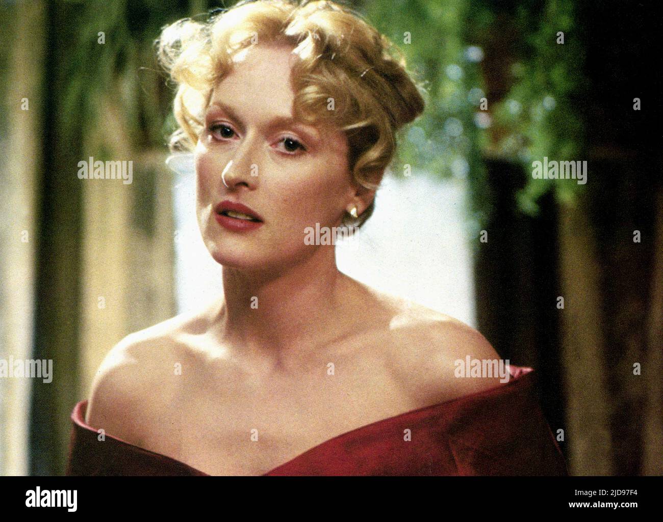 Meryl streep portrait hi-res stock photography and images - Alamy