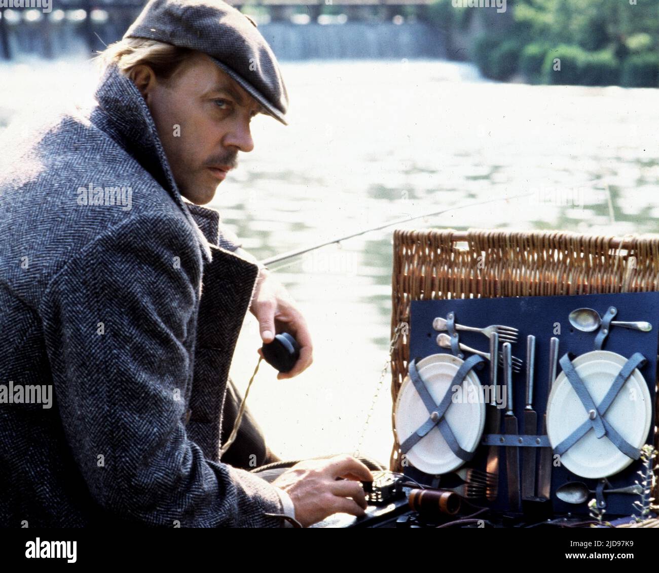 DONALD SUTHERLAND, EYE OF THE NEEDLE, 1981 Stock Photo - Alamy