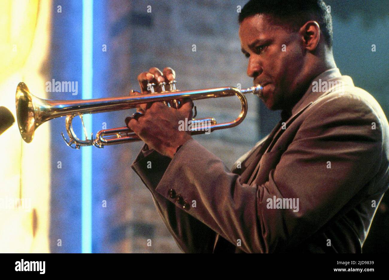 Denzel washington mo better blues hi-res stock photography and images ...