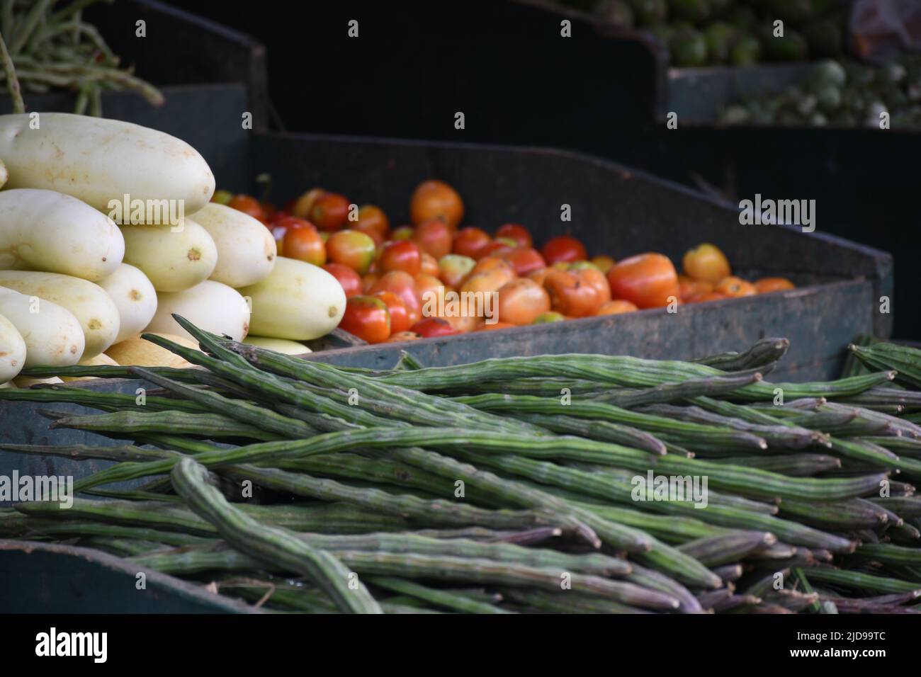 Vegetables on the stall hi-res stock photography and images - Alamy