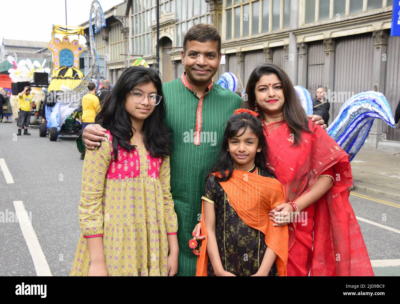 Manchester, UK, 19th June, 2022. A Bengali family prepare for the ...