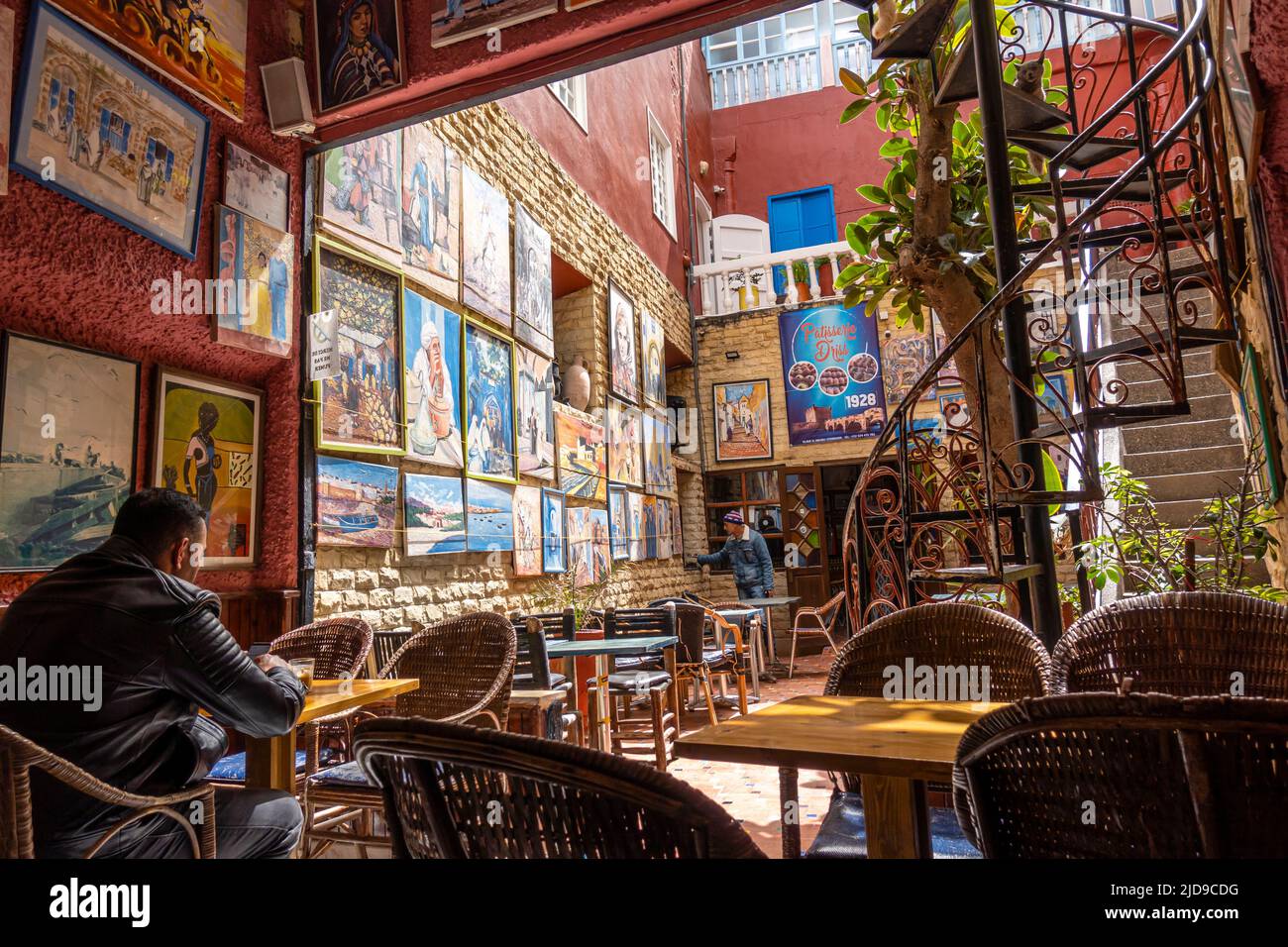 Essaouira morocco cafe tables hi-res stock photography and images - Alamy