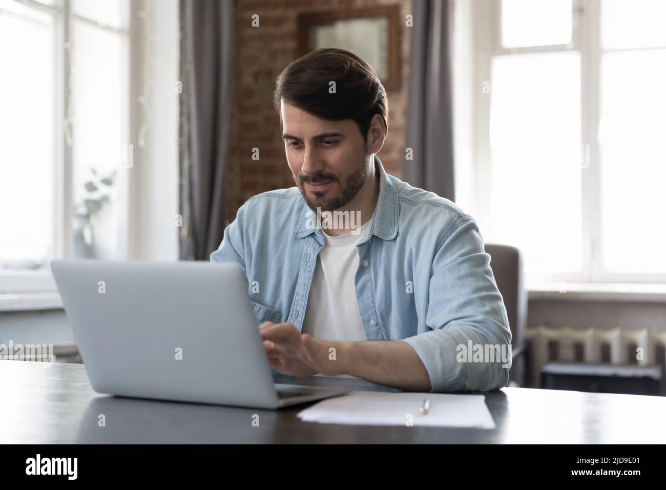 Typing skill hi-res stock photography and images - Alamy