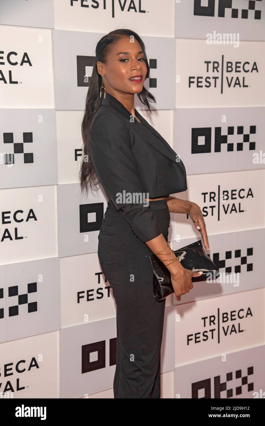 Aisha mcshaw hi-res stock photography and images - Alamy