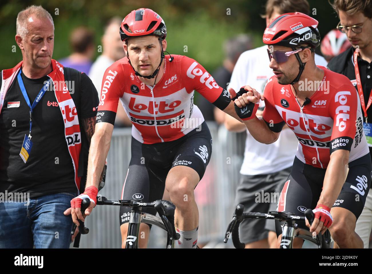 Belgian Tim Wellens of Lotto Soudal and Belgian Victor Campenaerts of ...