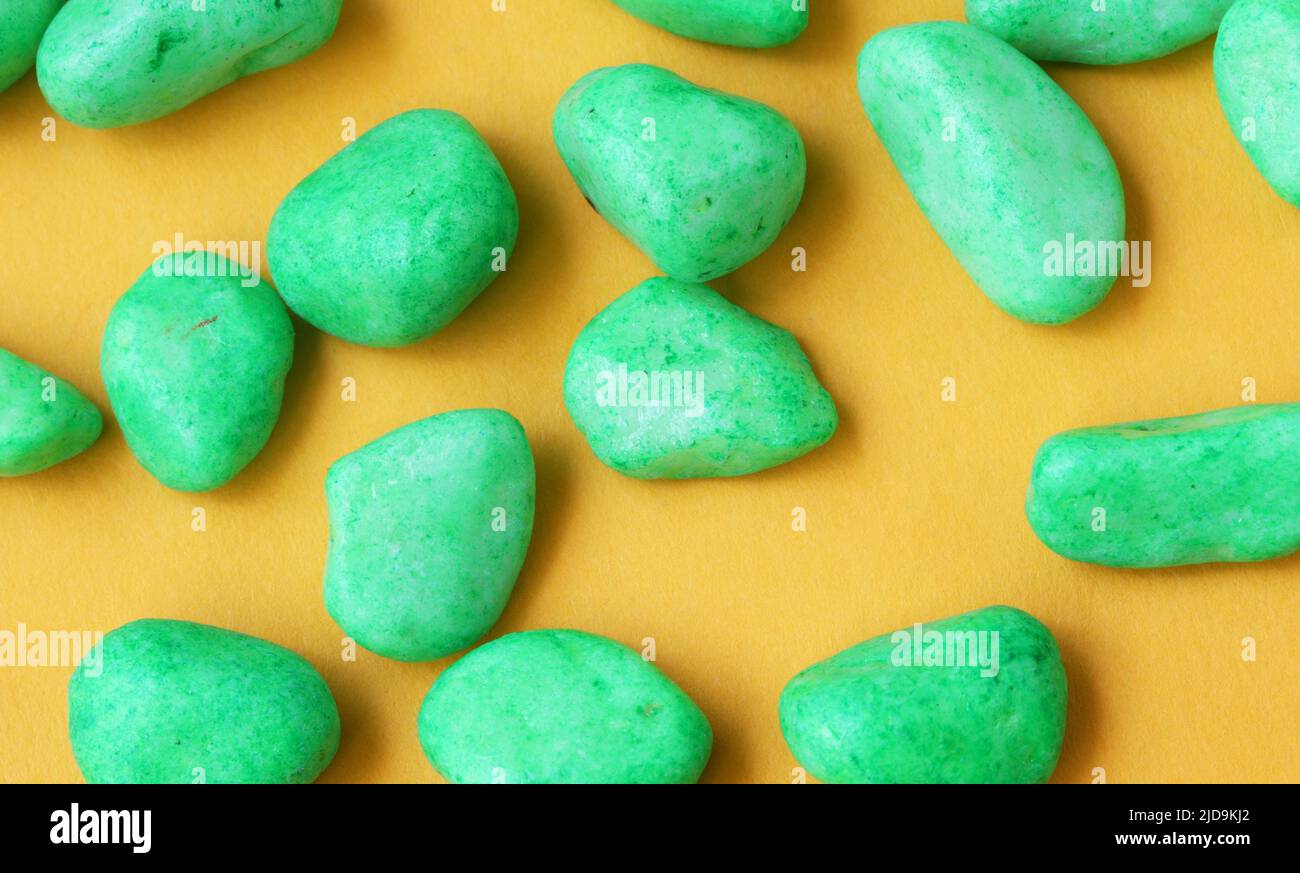 Green pebbles hi-res stock photography and images - Alamy