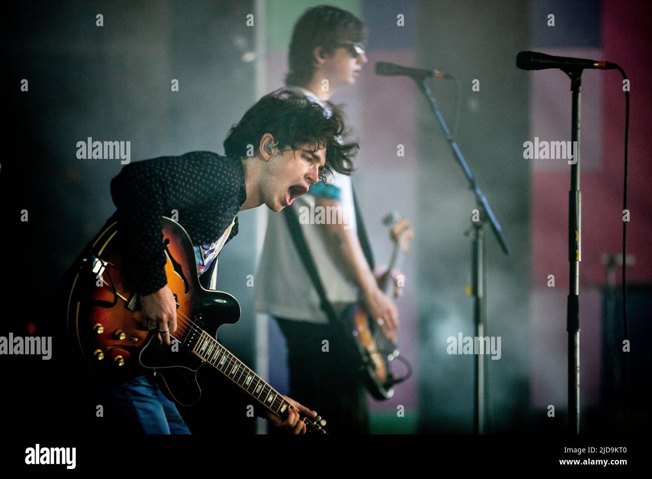 Inhaler band hi-res stock photography and images - Alamy