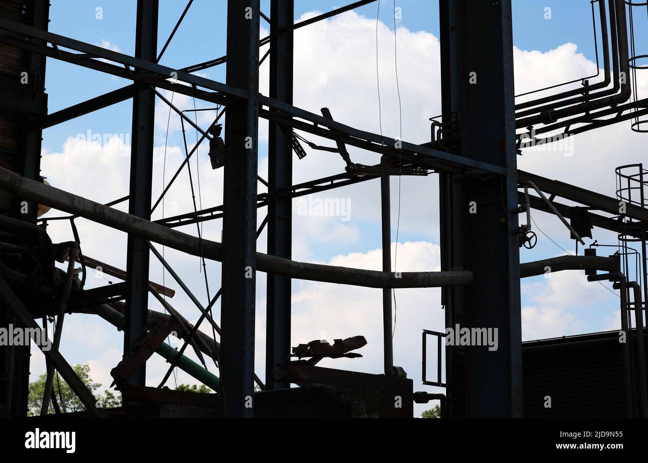 Silhouette of an industrial building in ruins destruction Stock Photo ...