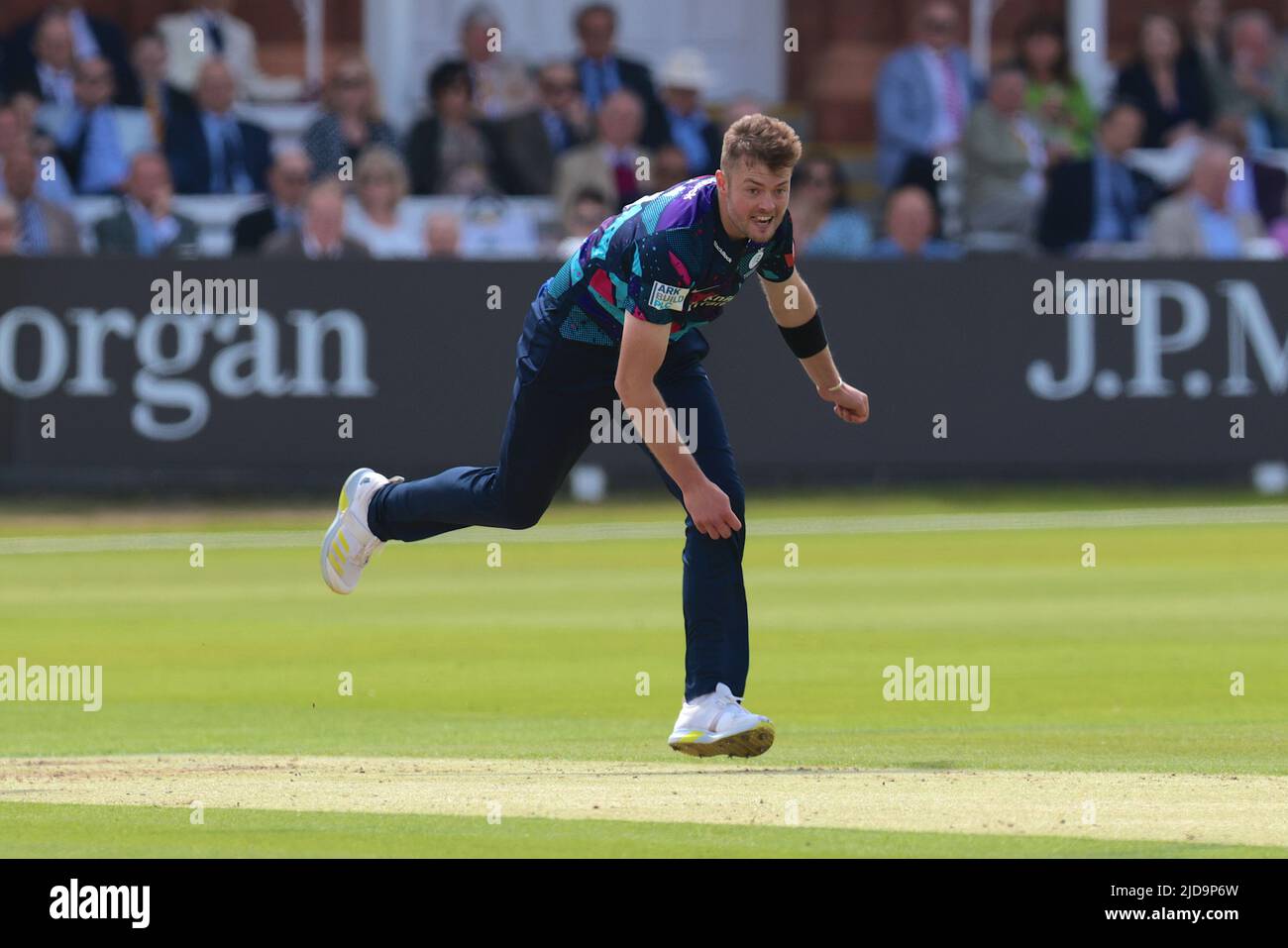 Middlesexs tom helm hi-res stock photography and images - Alamy