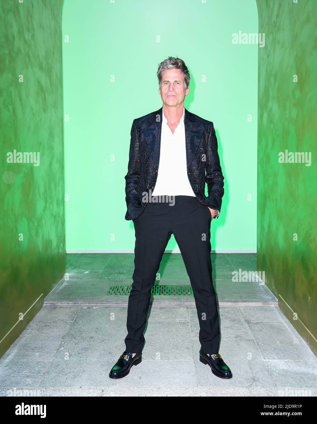 Mark Vanderloo Milan Fashion Week - Men S/S 2023 Versace fashion show ...