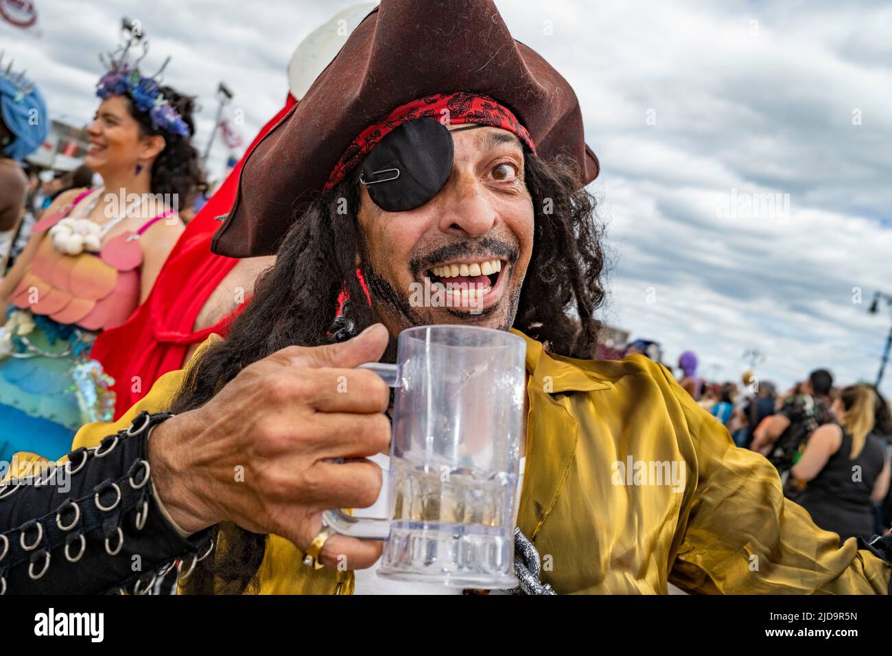 New York, New York, USA. 18th June, 2022. The 40th annual Coney Island ...