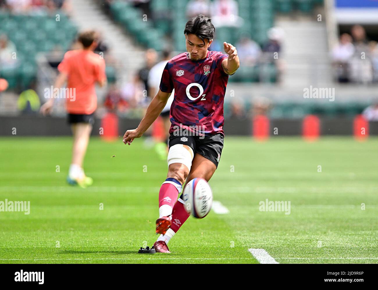 Twickenham, United Kingdom. 19th June, 2022. England V Barbarians ...