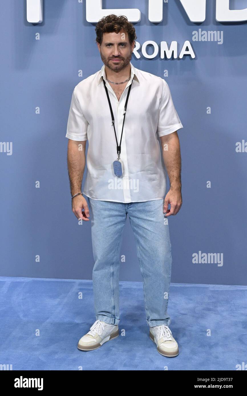 dgar Ram’rez Milan Fashion Week - Men S/S 2023 Fendi - Backdrop Milan ...